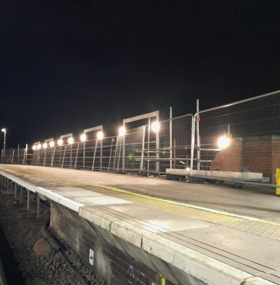 FirstGroup Expands Lumo Services with New London to Stirling Route | Rail News